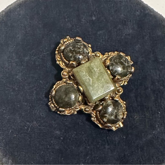 unknown | Jewelry | Jade And Lapis Roach | Poshmark